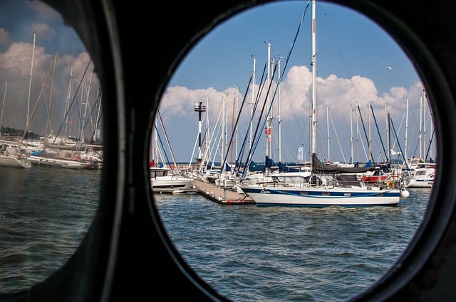 How to Sail Around the World: A Comprehensive Guide